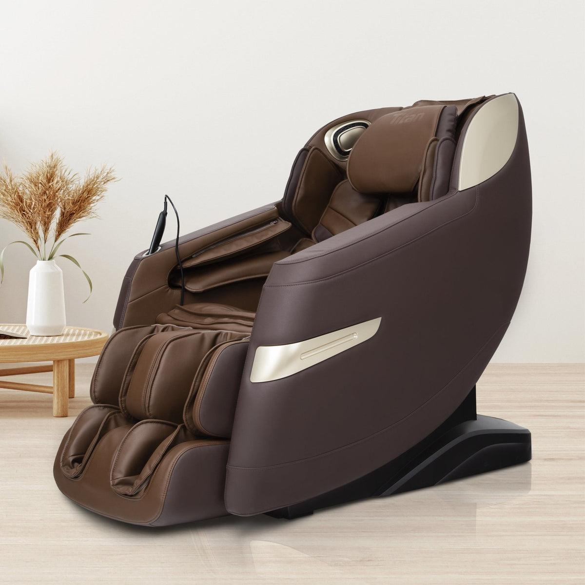 Titan 3D Quantum - Titan Massage Chair — Osaki Massage Chair USA